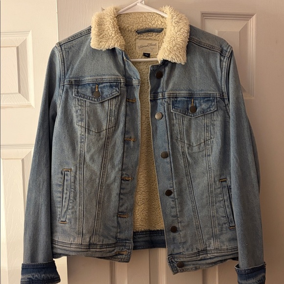 Universal Thread | Jackets & Coats | Universal Thread Light Denim ...